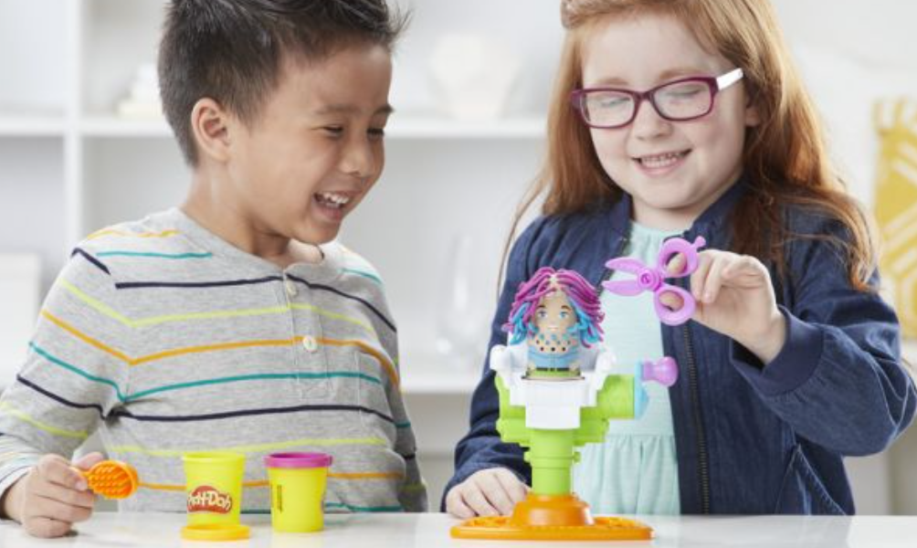 Giúp trẻ rèn luyện kỹ năng vận động tinh hiệu quả với đồ chơi đất nặn