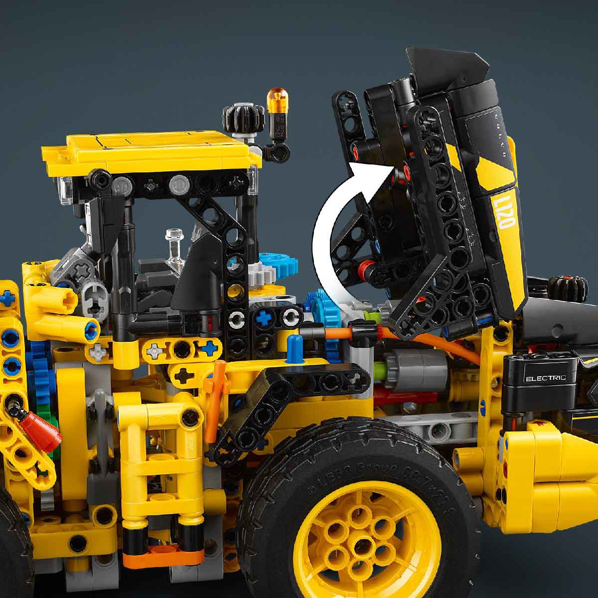 Đồ Chơi Lắp Ráp Xe Xúc Lốp Điện Volvo L120 LEGO TECHNIC 42209