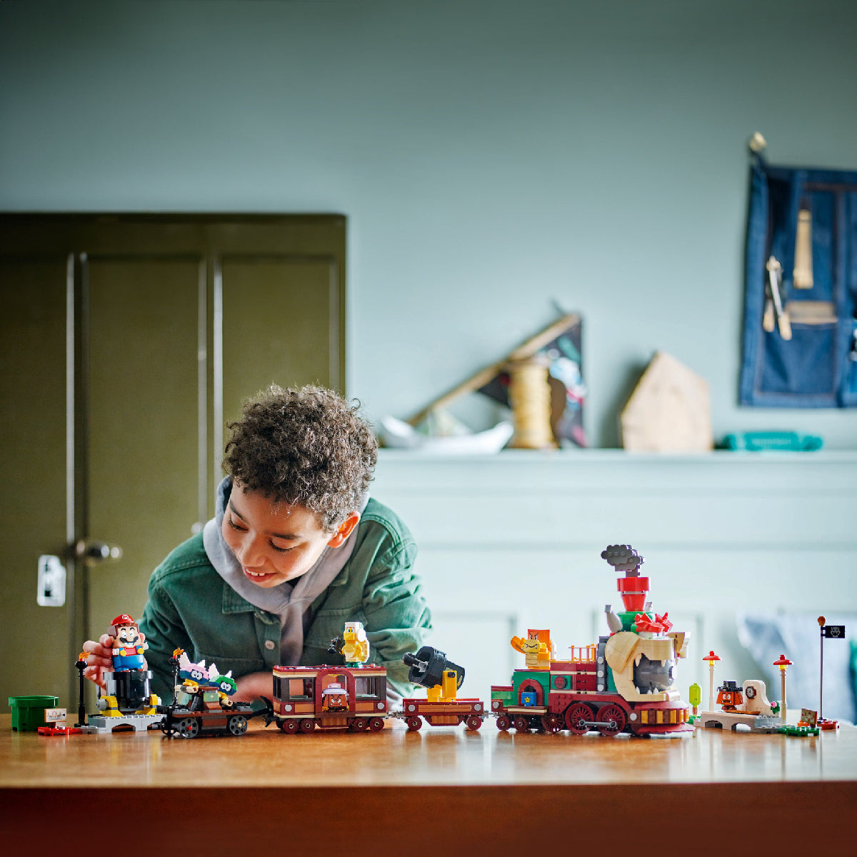 Đồ Chơi Lắp Ráp Tàu Lửa Bowser Siêu Tốc LEGO SUPER MARIO 71437 (1392 c